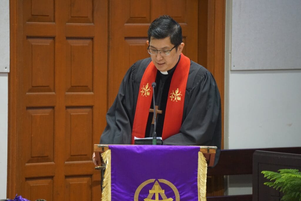 Peneguhan PTKS Pdt. Darwin Darmawan - Gereja Kristen Indonesia | GKI ...