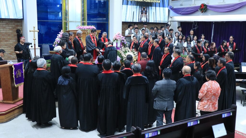 Peneguhan PTKS Pdt. Darwin Darmawan – Gereja Kristen Indonesia | GKI ...